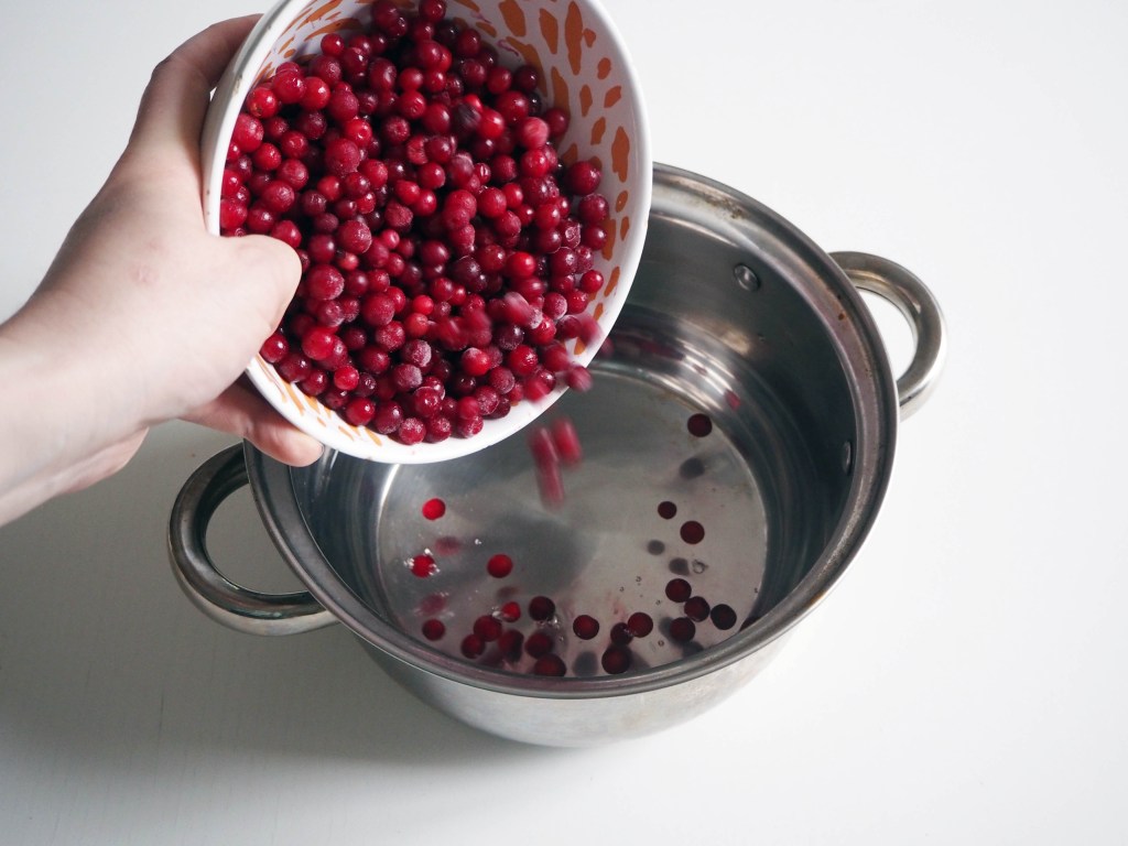 Vispipuuro: Finnish Lingonberry Porridge – Pink Food! | My Dear Kitchen ...