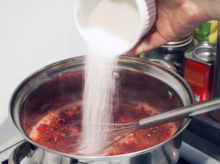 Vispipuuro: Finnish Lingonberry Porridge – Pink Food! | My Dear Kitchen ...